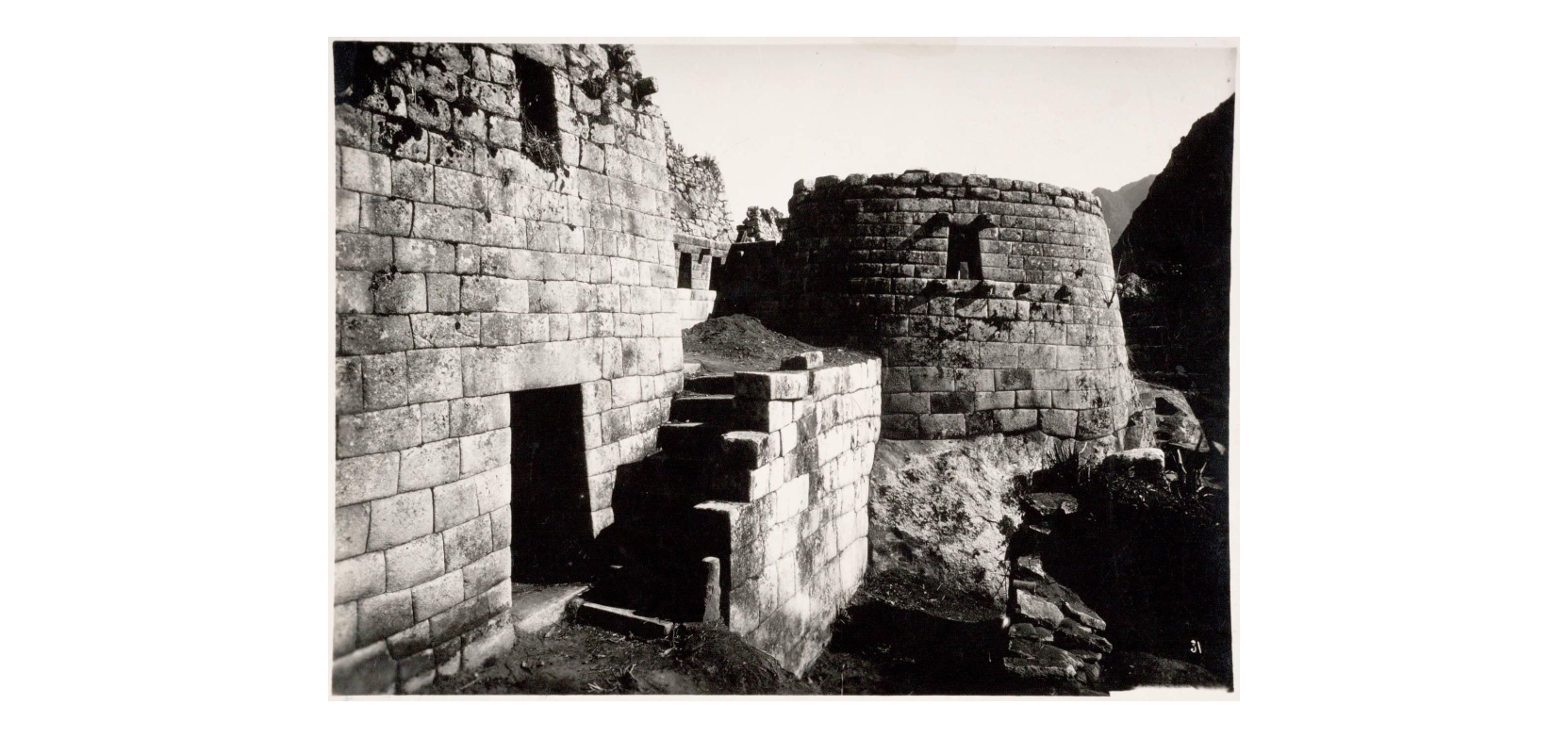 Machu Picchu Ruins · salalm